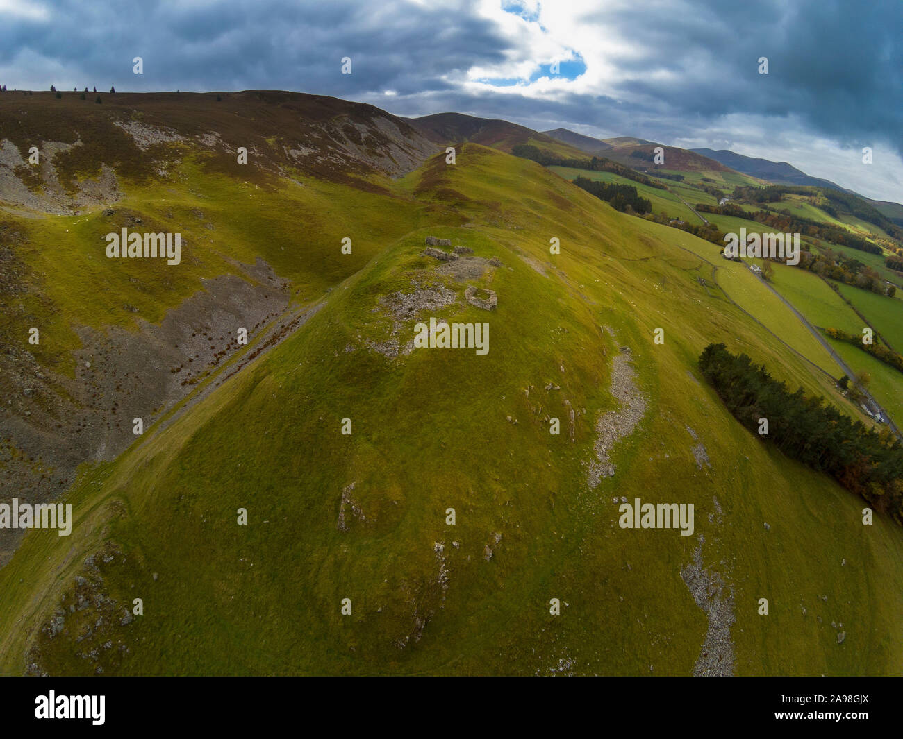 Aerial view of Tinnis Castle (Dun Meldred) near Drumelzier in the upper ...