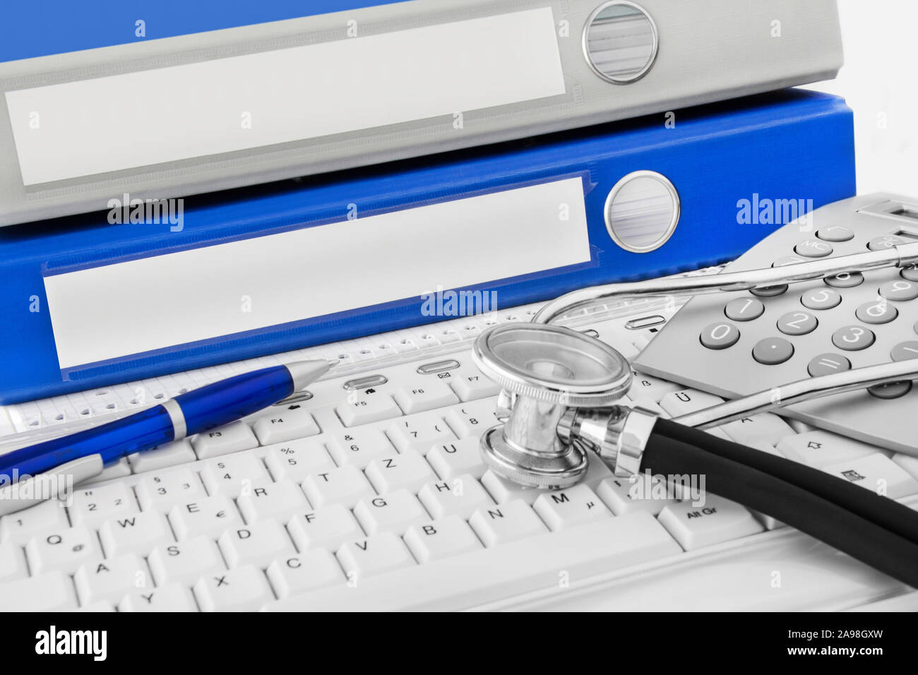 Hospital folders computer hi-res stock photography and images - Alamy