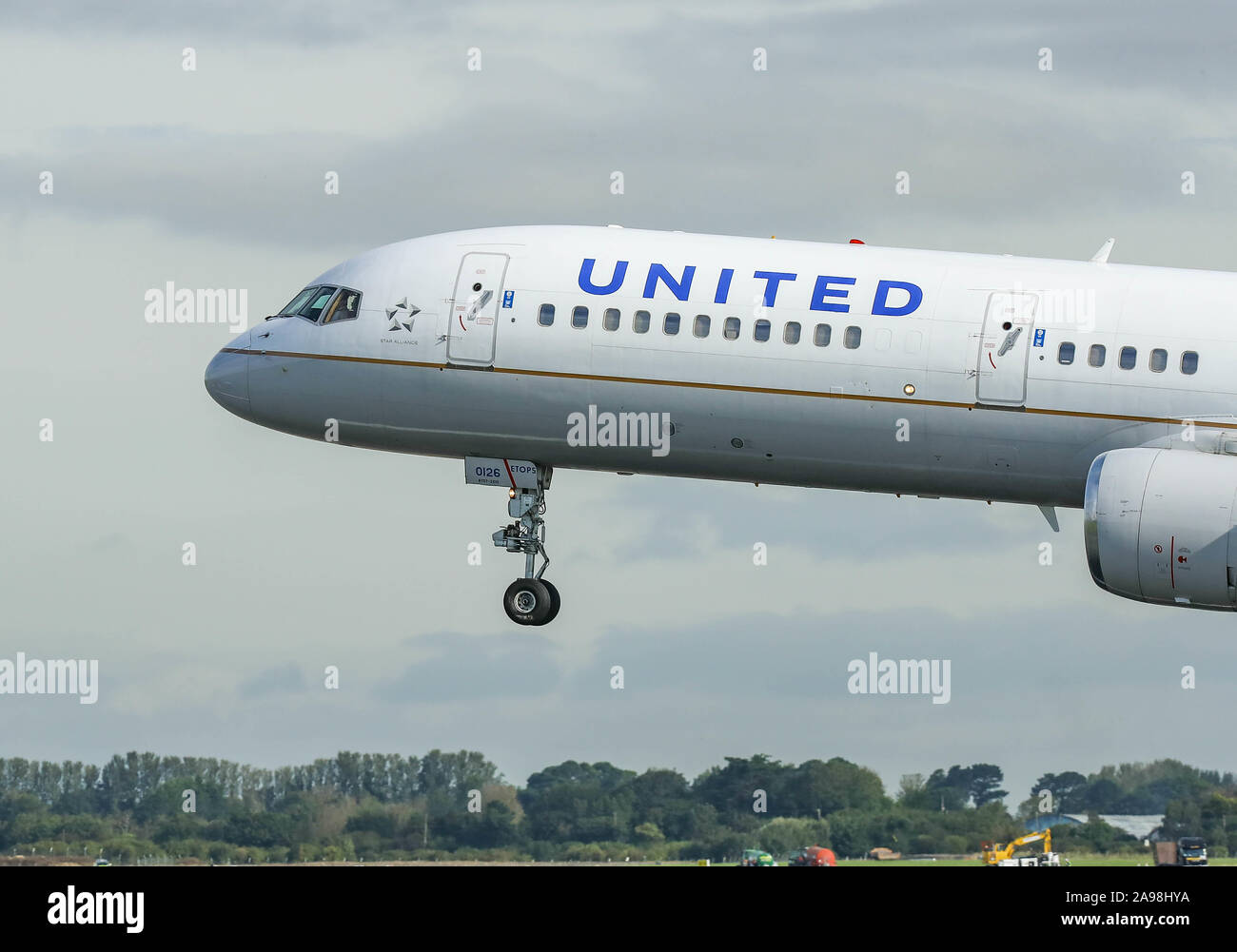 Landings and take offs Stock Photo - Alamy