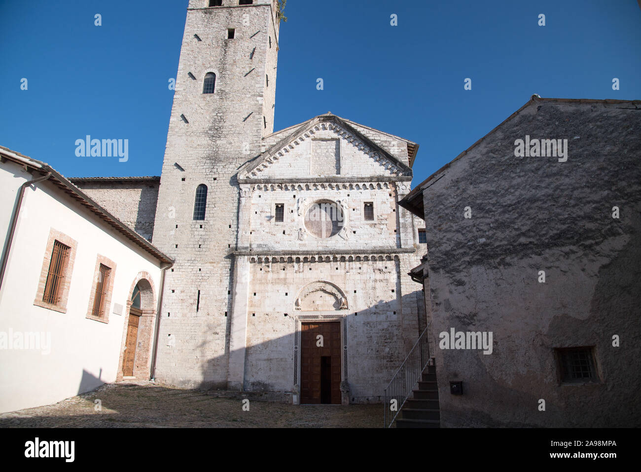 Romanesque Chiesa e Monastero di San Ponziano (Saint Pontianus church ...
