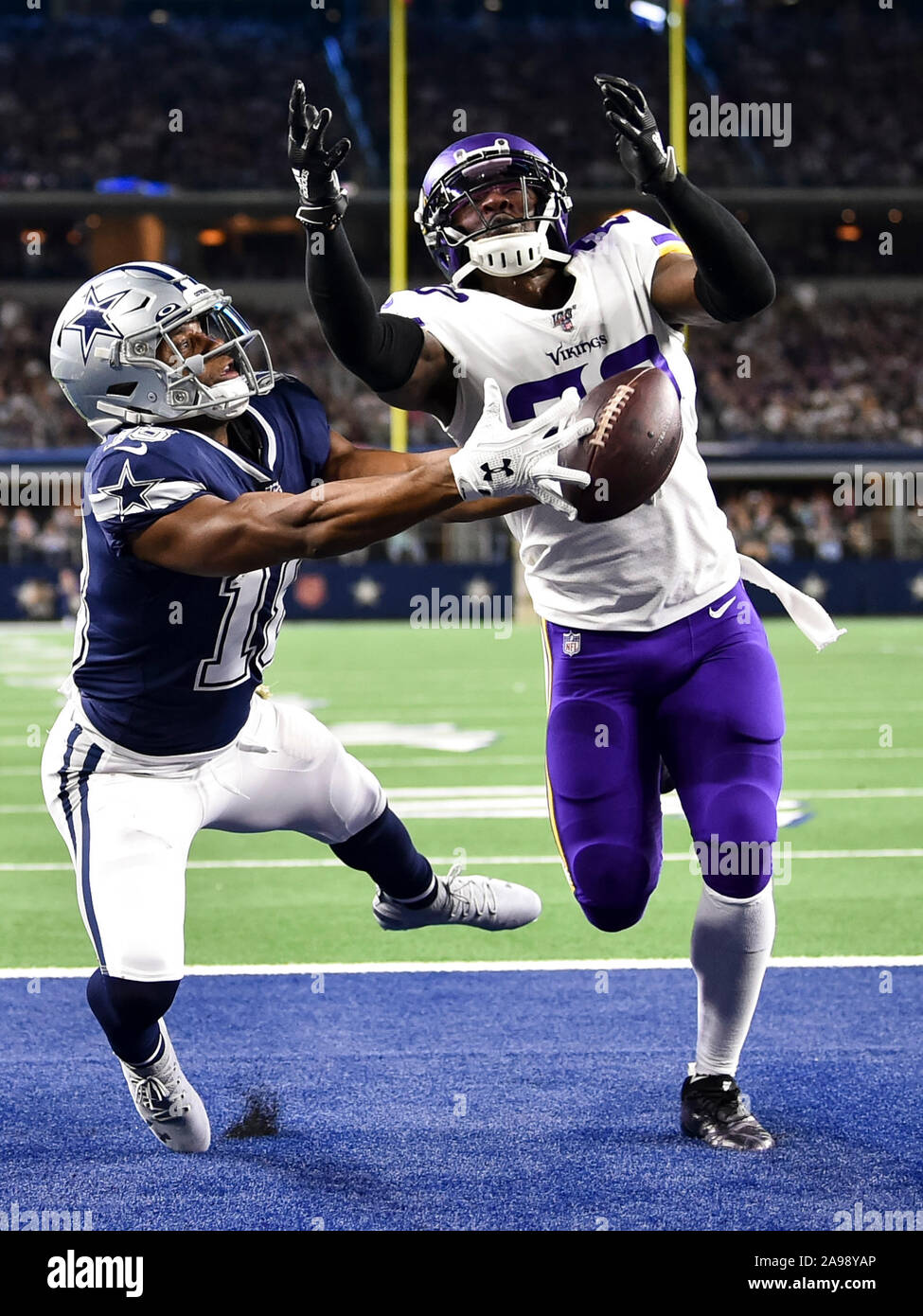 Arlington, Texas, USA. 10th Nov, 2019. Dallas Cowboys wide receiver ...