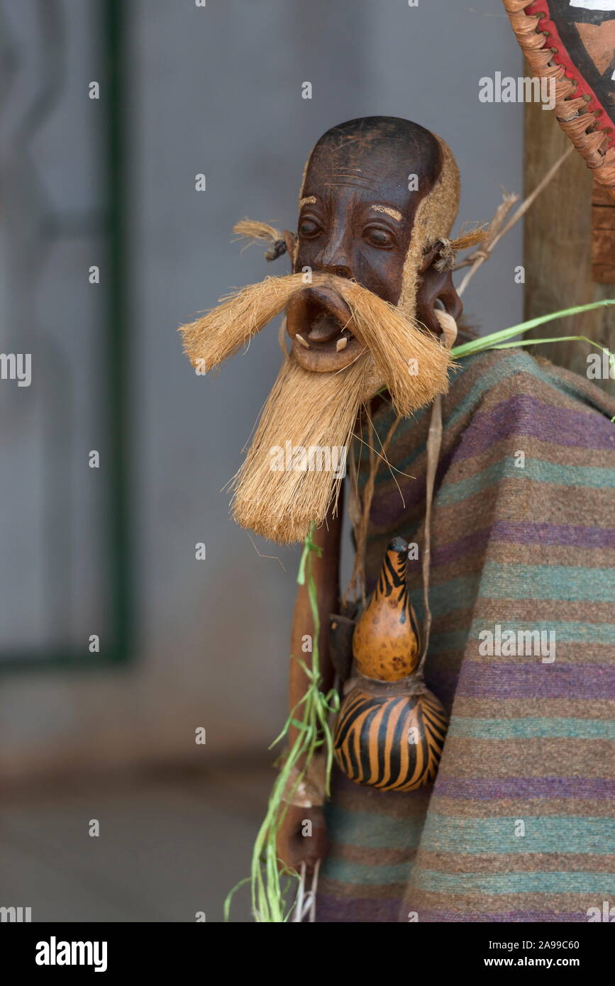 Cartoon tribal mask hi-res stock photography and images - Alamy