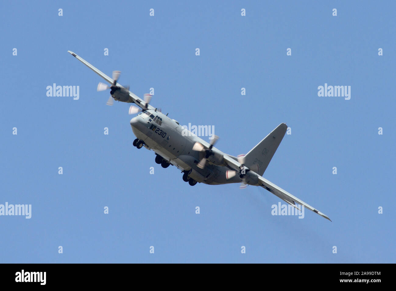 Marine corps c 130 hercules hi-res stock photography and images - Alamy