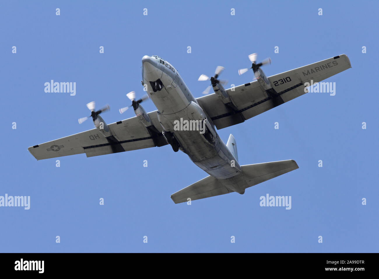 Marine corps c 130 hercules hi-res stock photography and images - Alamy