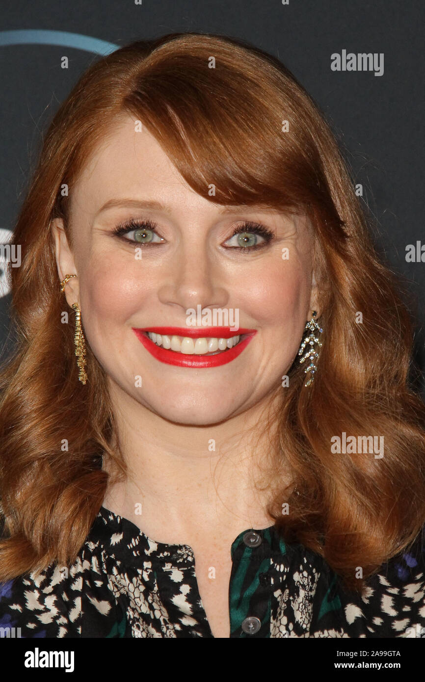 Bryce dallas howard star wars hi-res stock photography and images - Alamy