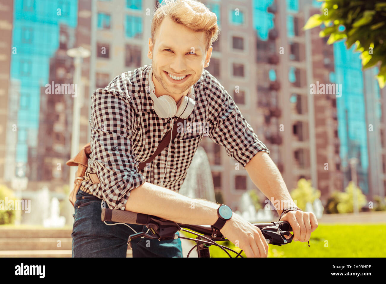 Blonde male hi-res stock photography and images - Alamy