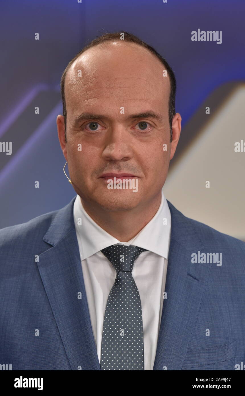 Cologne, Germany. 13th Nov, 2019. The journalist Robin Alexander ...