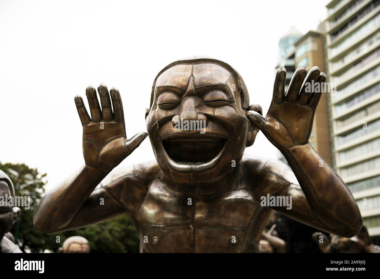 Vancouver laughing sculpture hi-res stock photography and images - Alamy