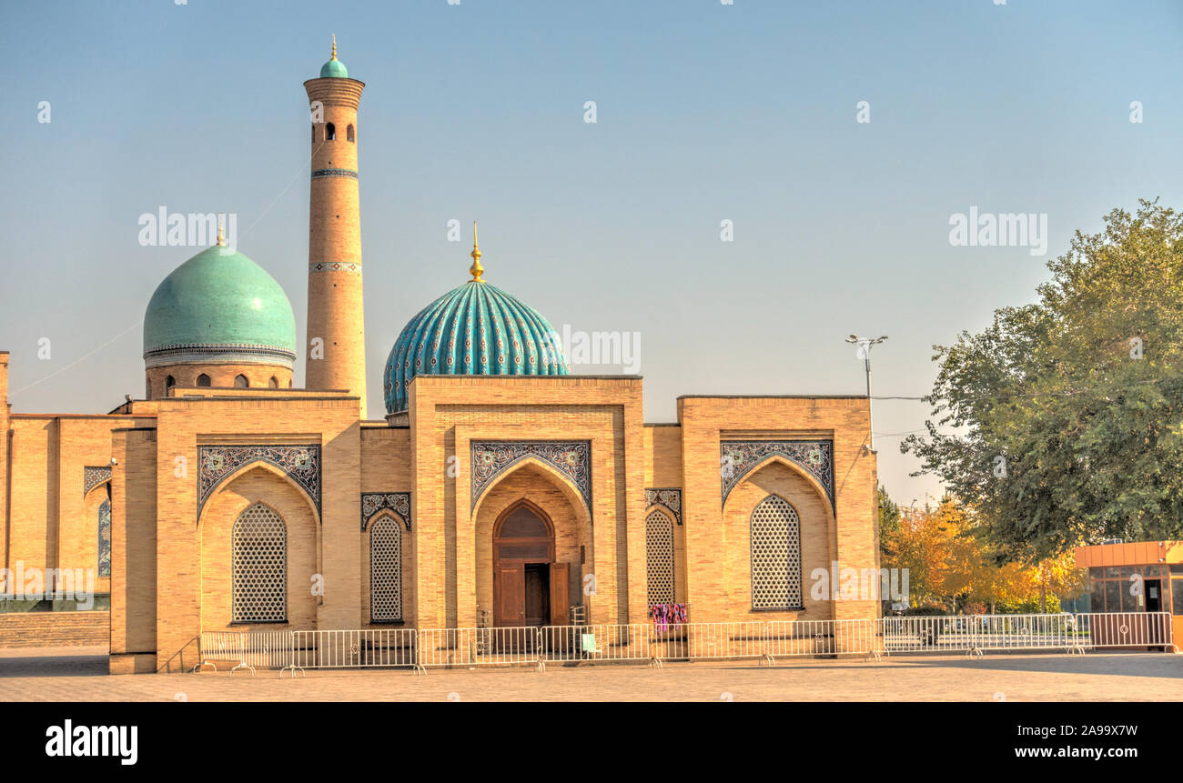 Hazrati Imam Complex, Tashkent Stock Photo - Alamy