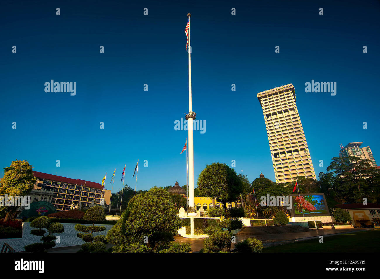 Dataran merdeka hi-res stock photography and images - Alamy