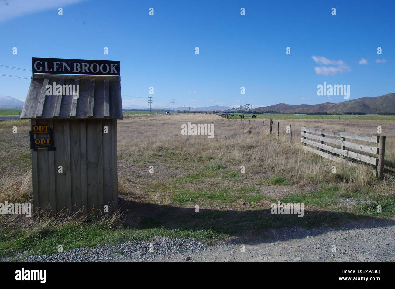 Te Araroa Trail. State Highway 8. South Island. New Zealand Stock Photo ...