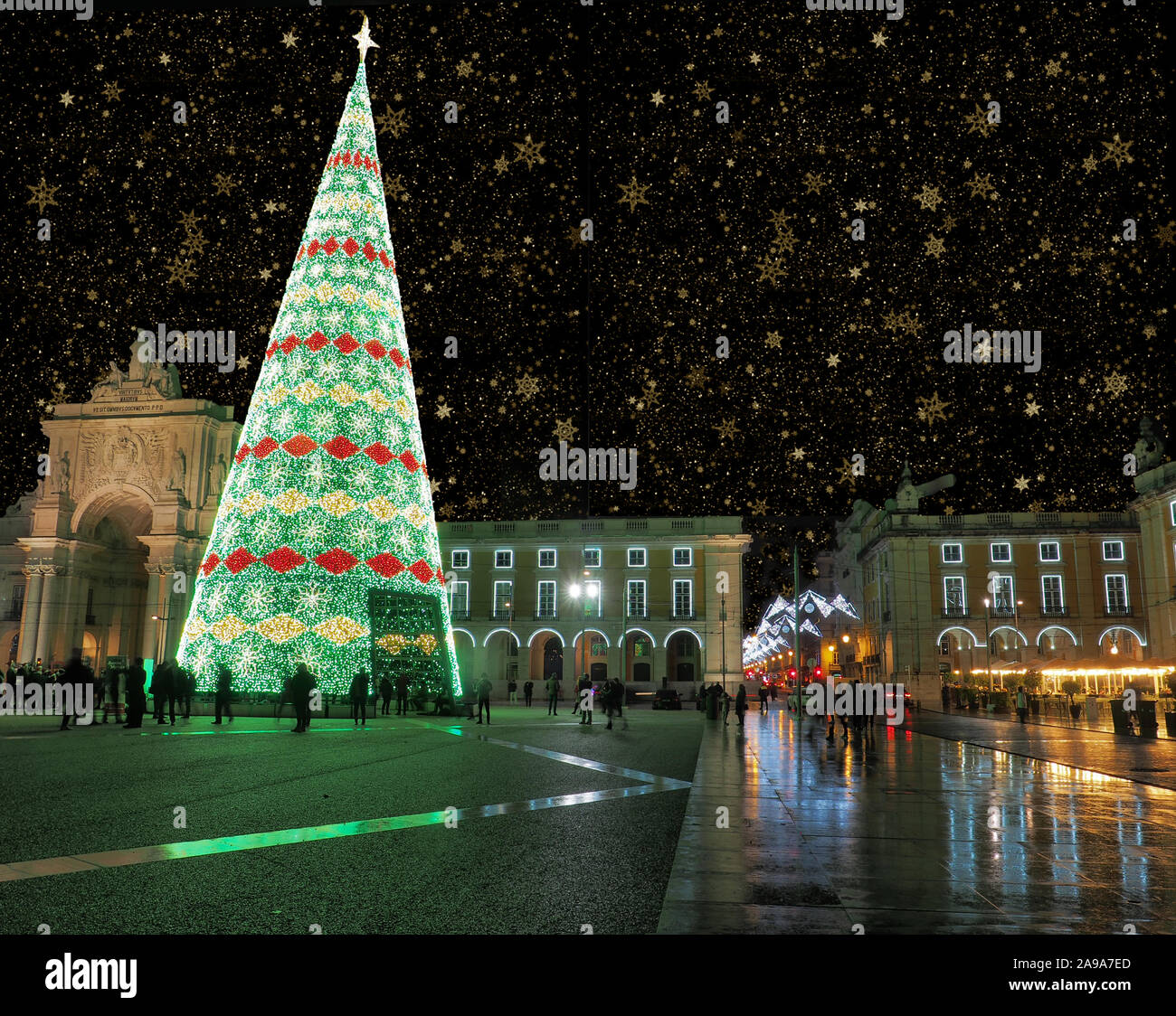 Lisbon christmas tree hi-res stock photography and images - Alamy