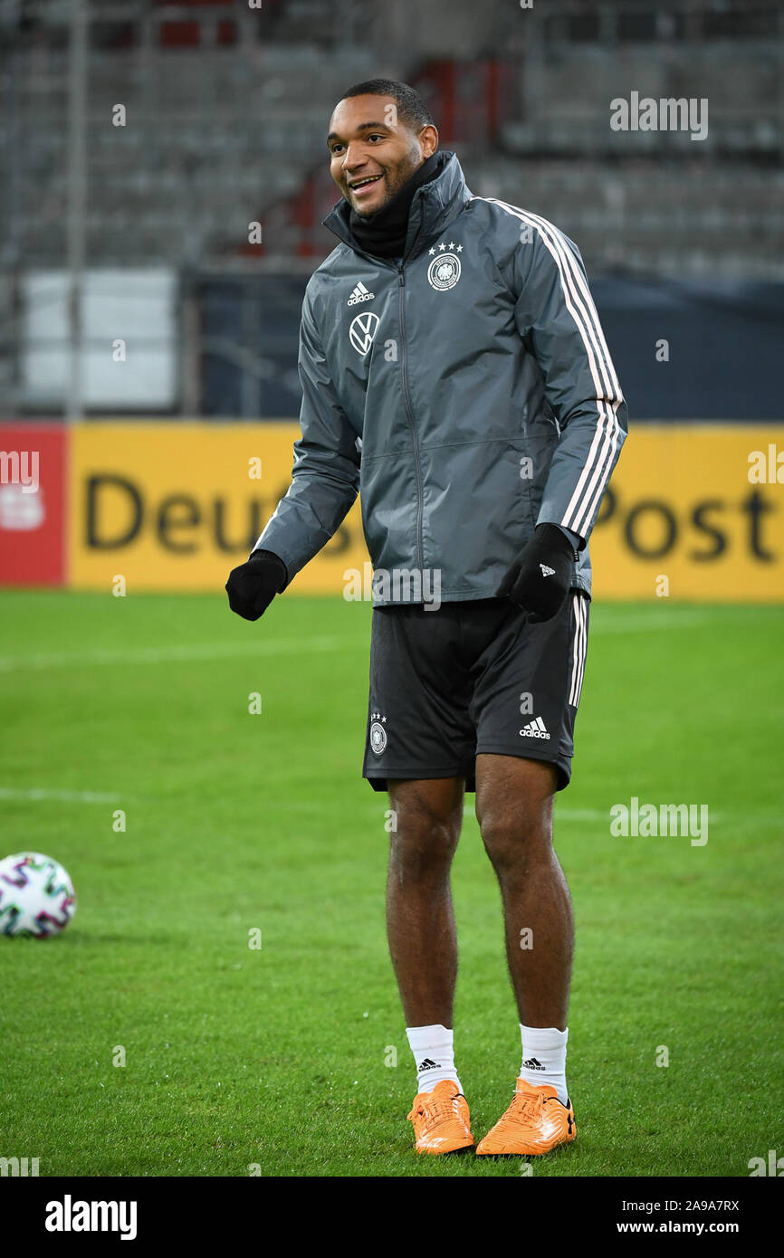 Duesseldorf, Deutschland. 14th Nov, 2019. Jonathan Tah (Germany). GES ...
