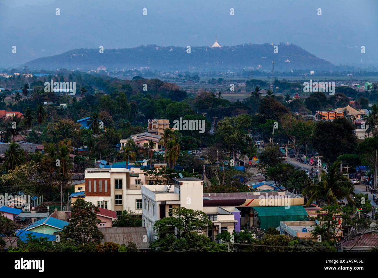 Yankin hill burma hi-res stock photography and images - Alamy