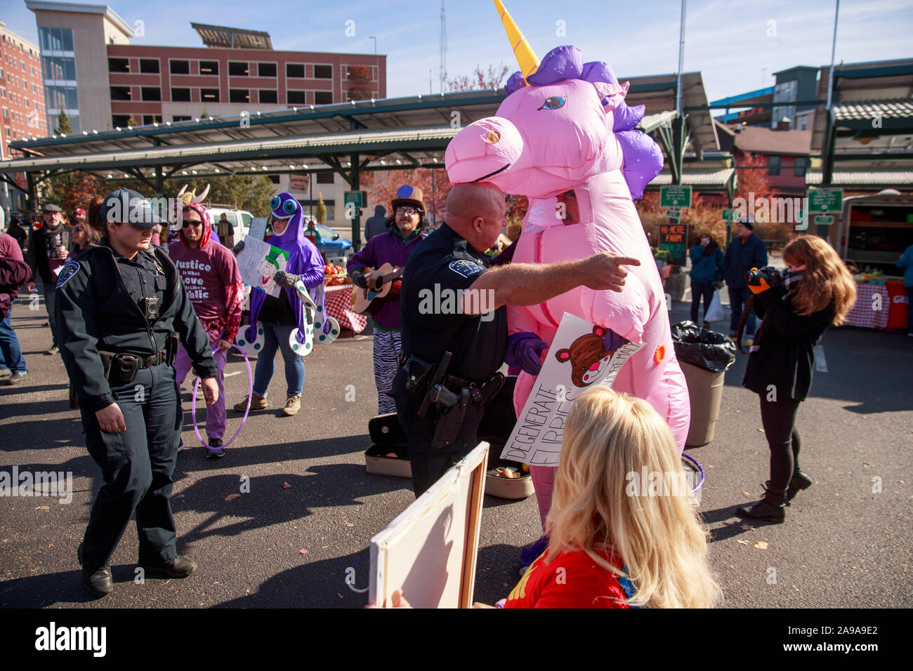 Giant policeman hi-res stock photography and images - Alamy