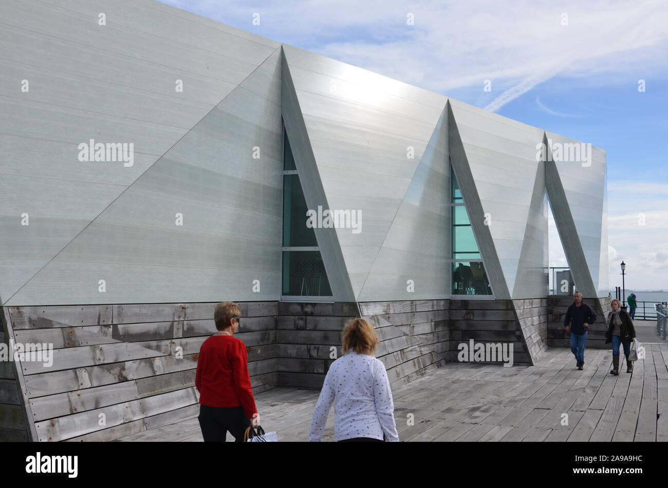 Contextual architecture hi-res stock photography and images - Alamy