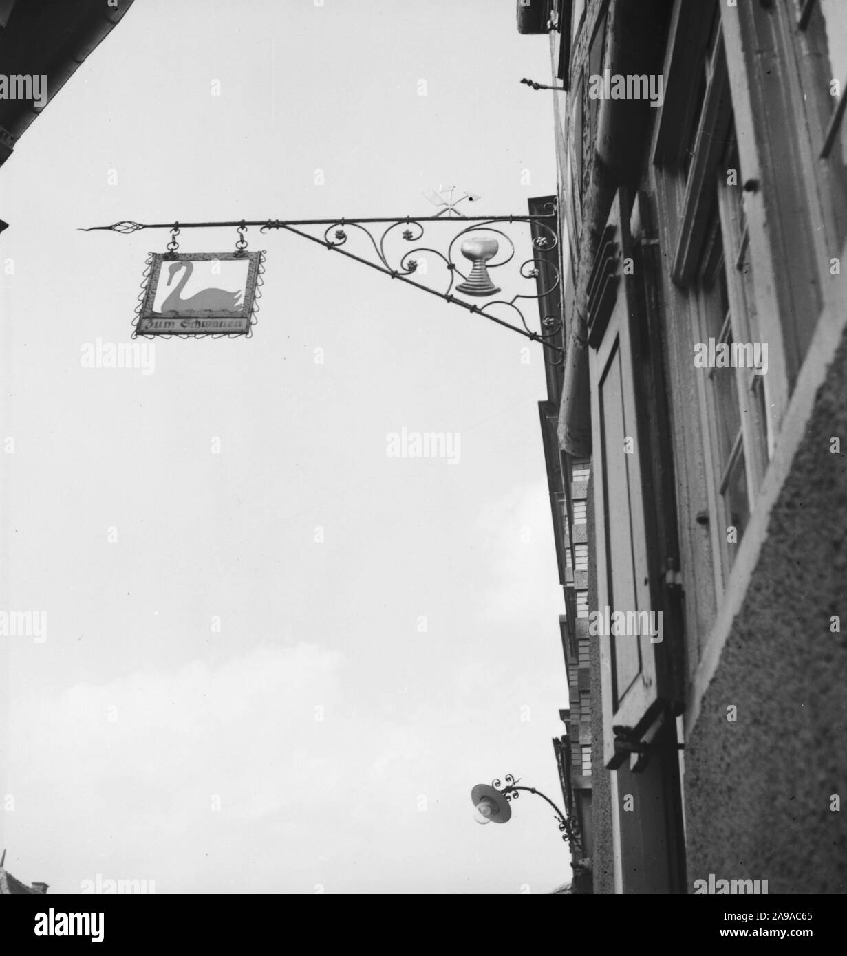 Historical half timbered stone Black and White Stock Photos & Images ...