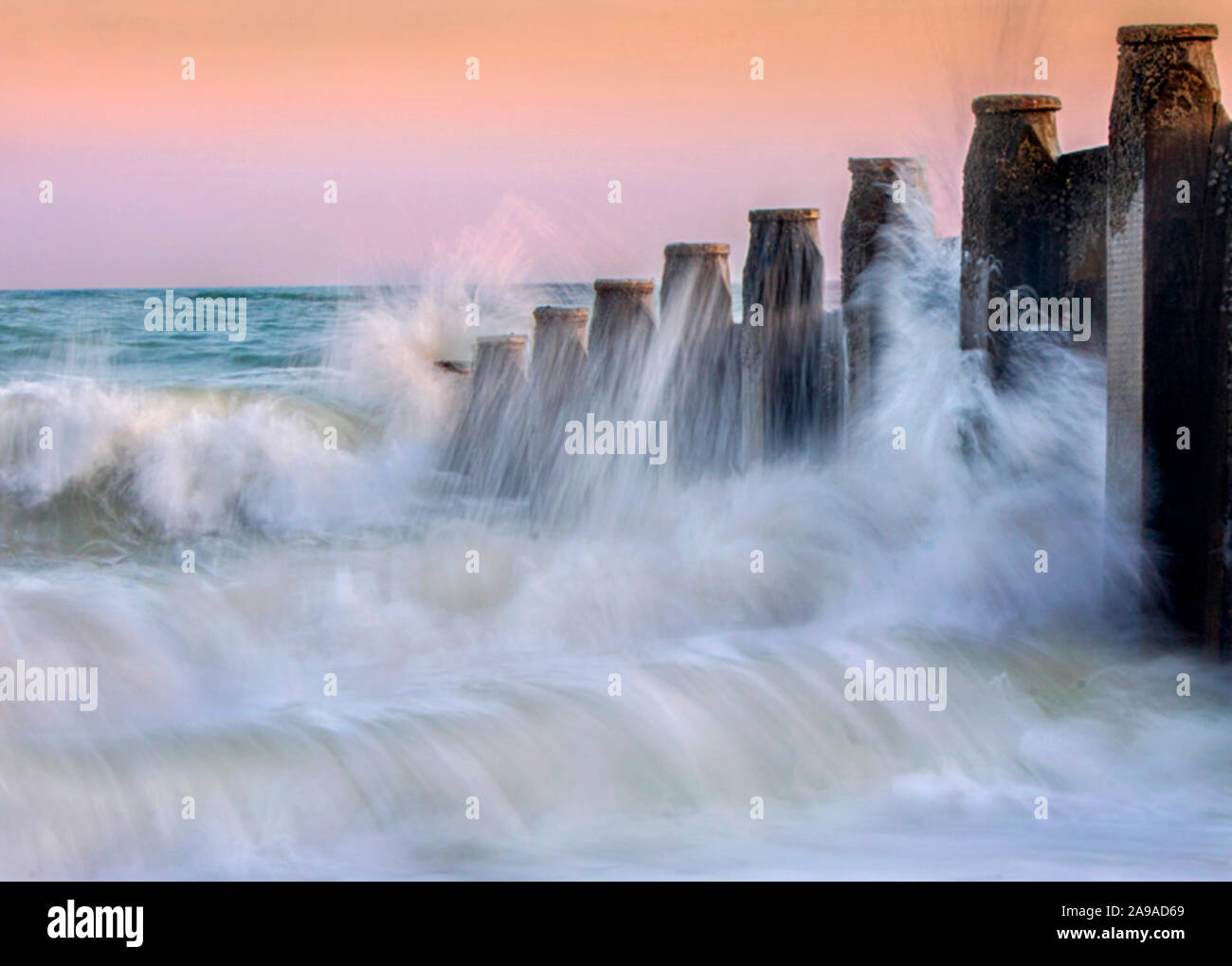 high tide on the shore Stock Photo - Alamy