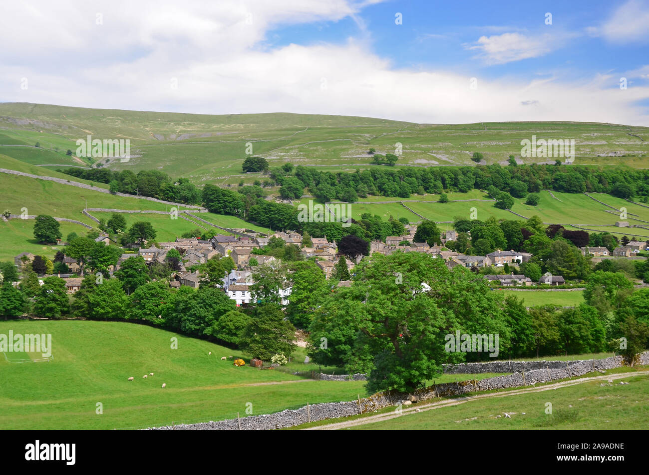 Summer kettlewell hi-res stock photography and images - Alamy