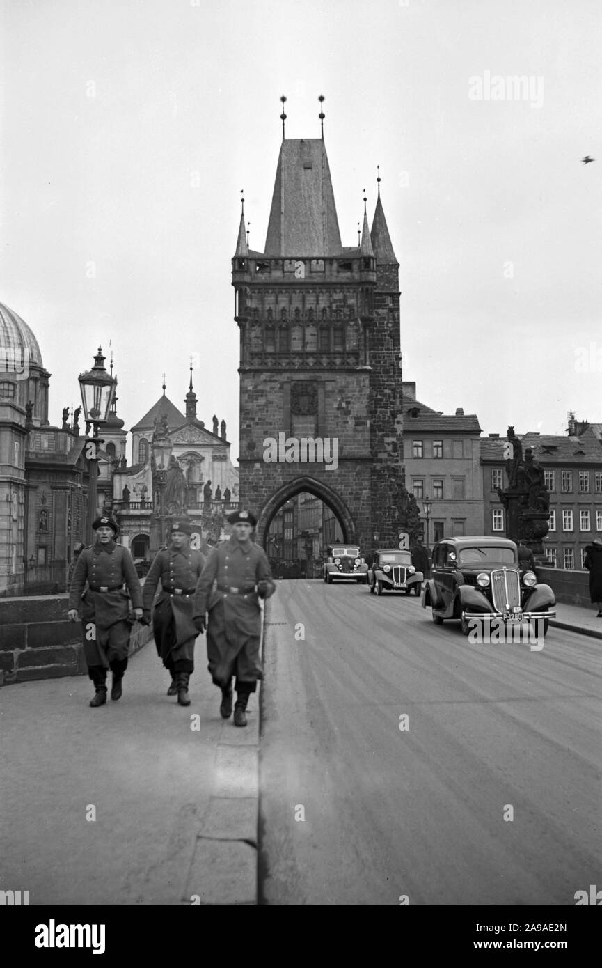 German soldiers in village Black and White Stock Photos & Images - Alamy