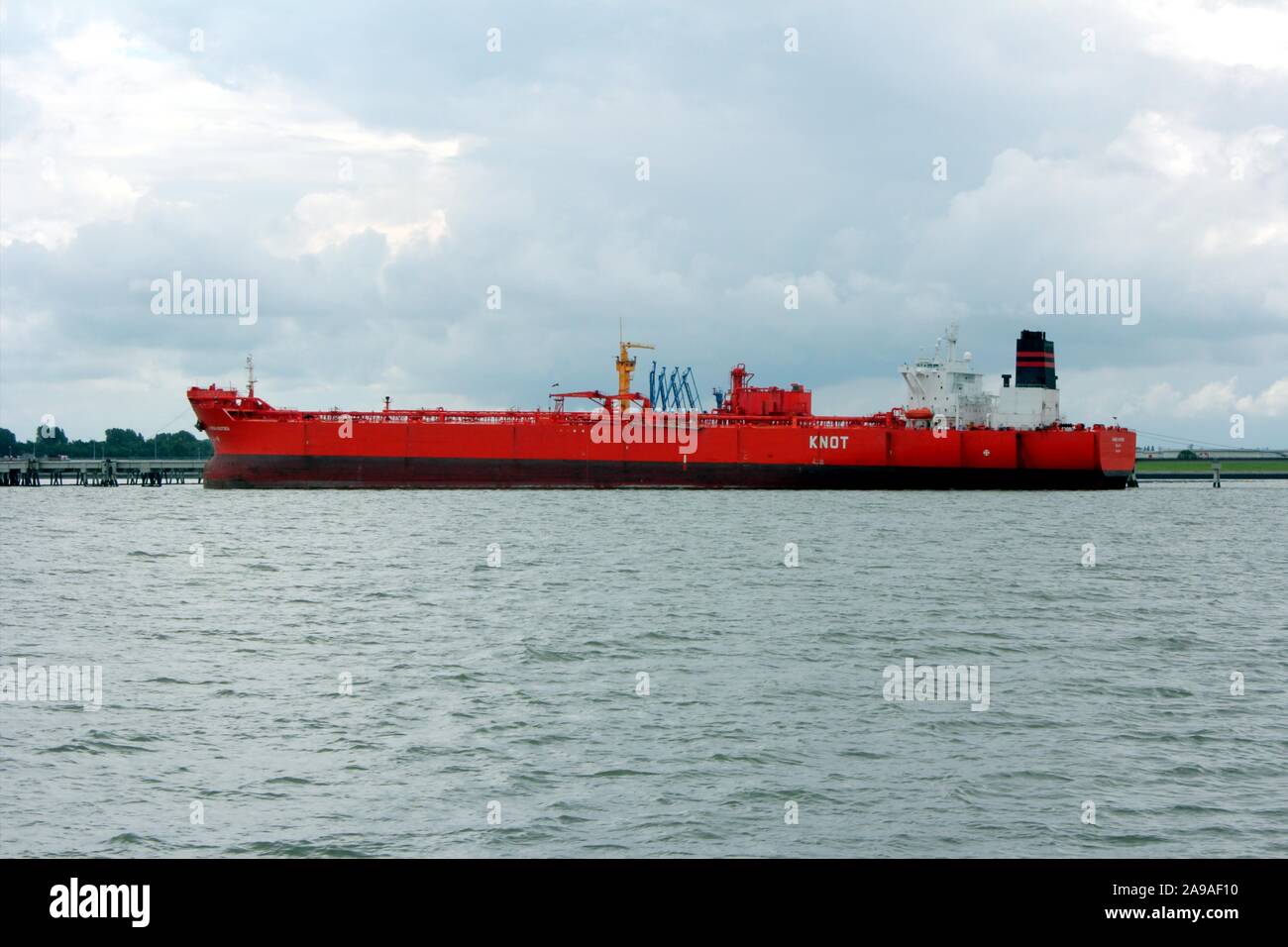 Crude oil tanker hi-res stock photography and images - Alamy