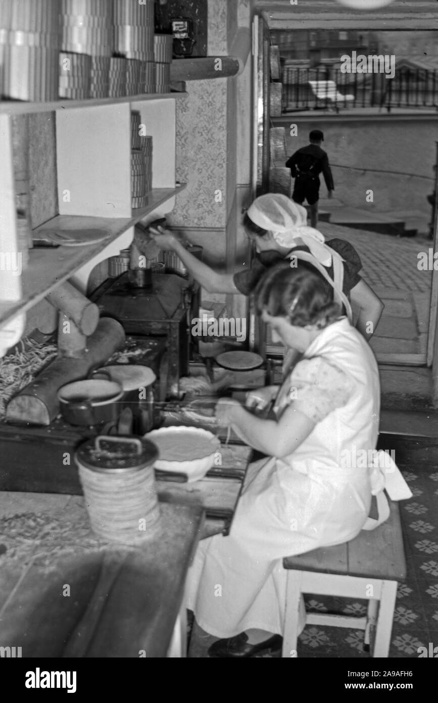 Food of the nation Black and White Stock Photos & Images - Alamy
