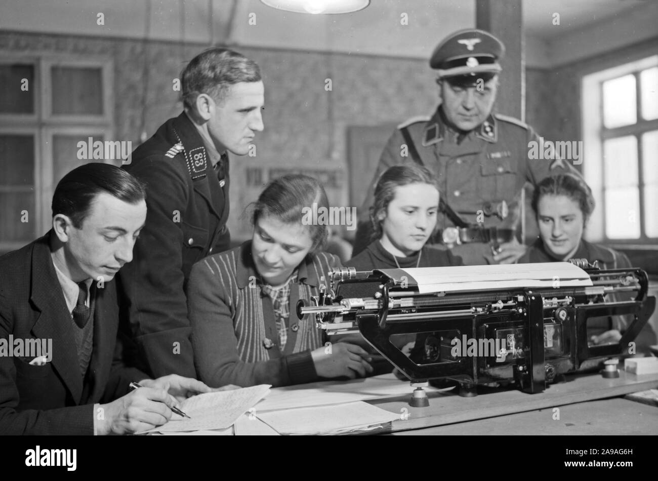 1940s police car hi-res stock photography and images - Alamy