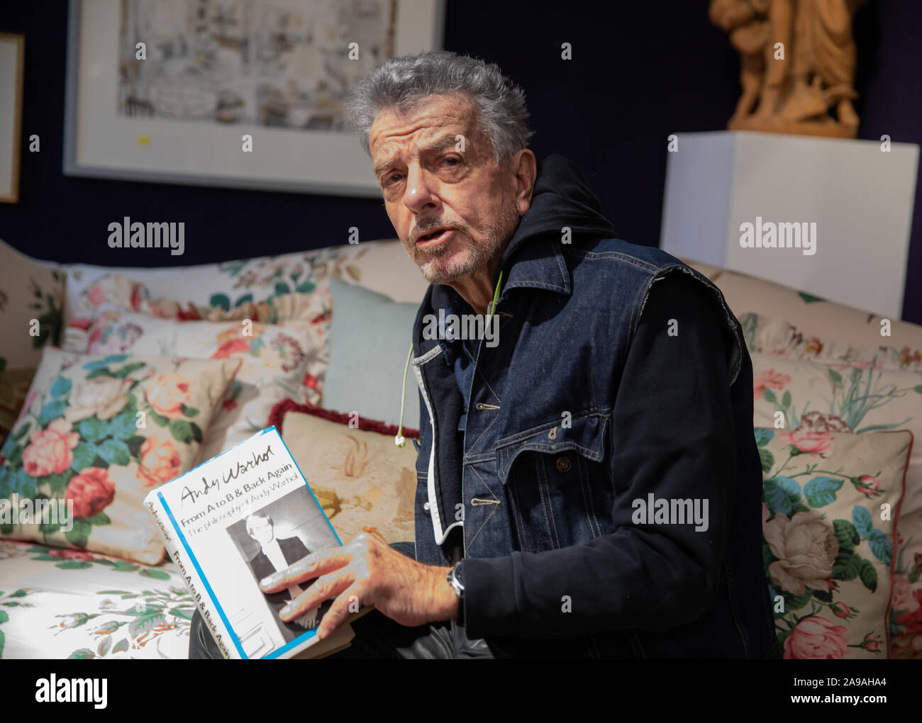 Nicky haslam andy warhol hi-res stock photography and images - Alamy