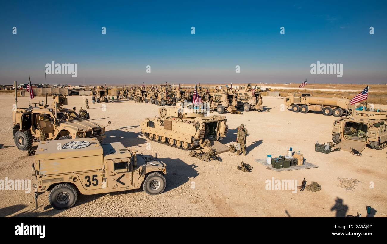 218th maneuver enhancement brigade hi-res stock photography and images ...