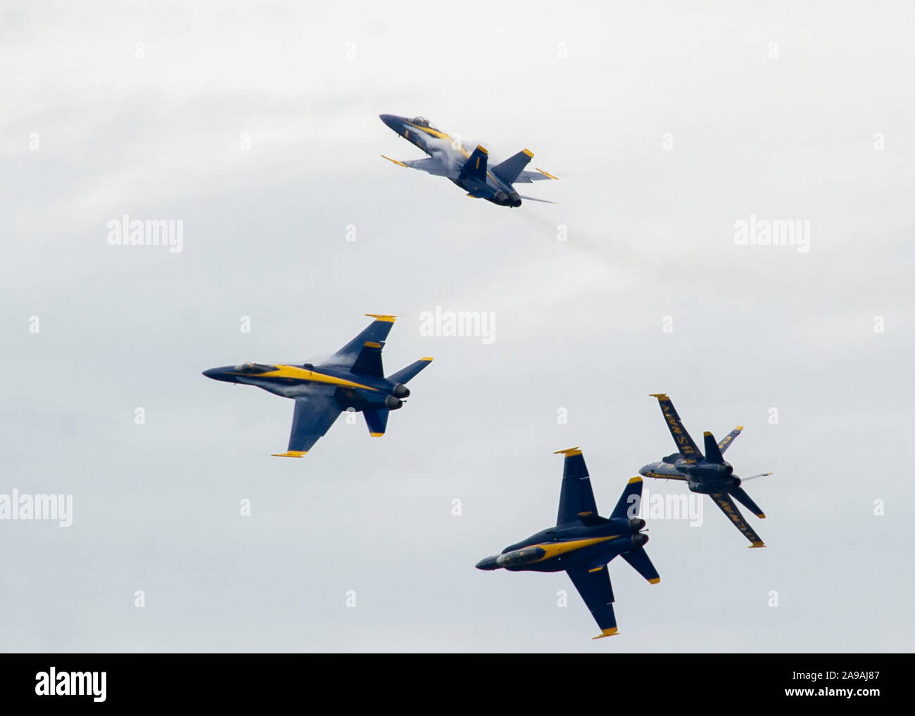 PENSACOLA, Florida (Nov. 8, 2019) - The U.S. Navy Blue Angels perform ...