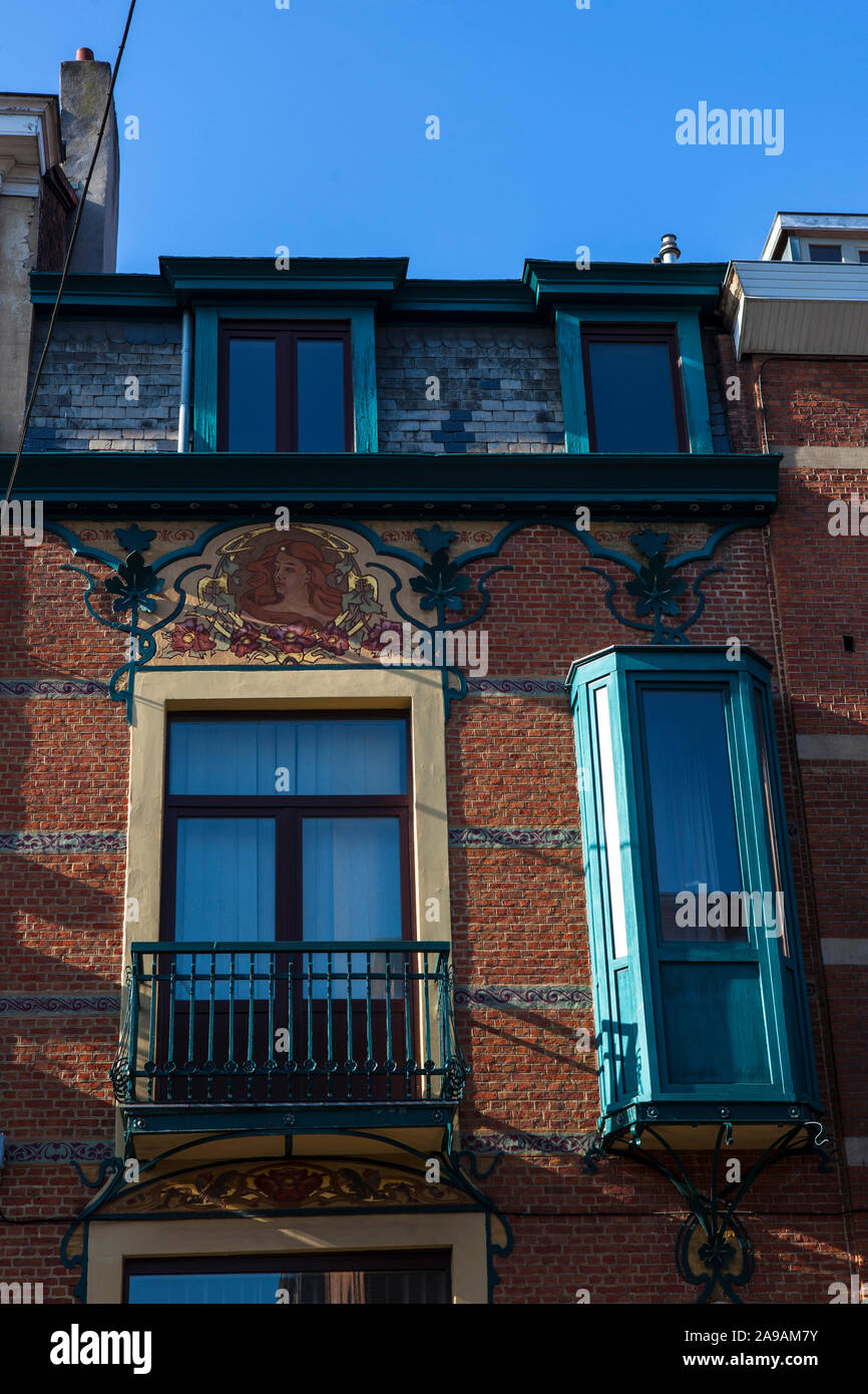 Typical belgium homes hi-res stock photography and images - Alamy