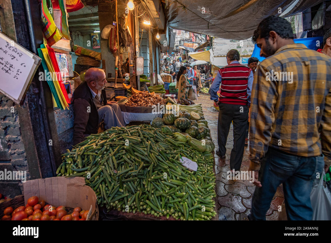 Sabzi mandi, or vegetable market, Shimla, Himachal Pradesh Stock Photo ...