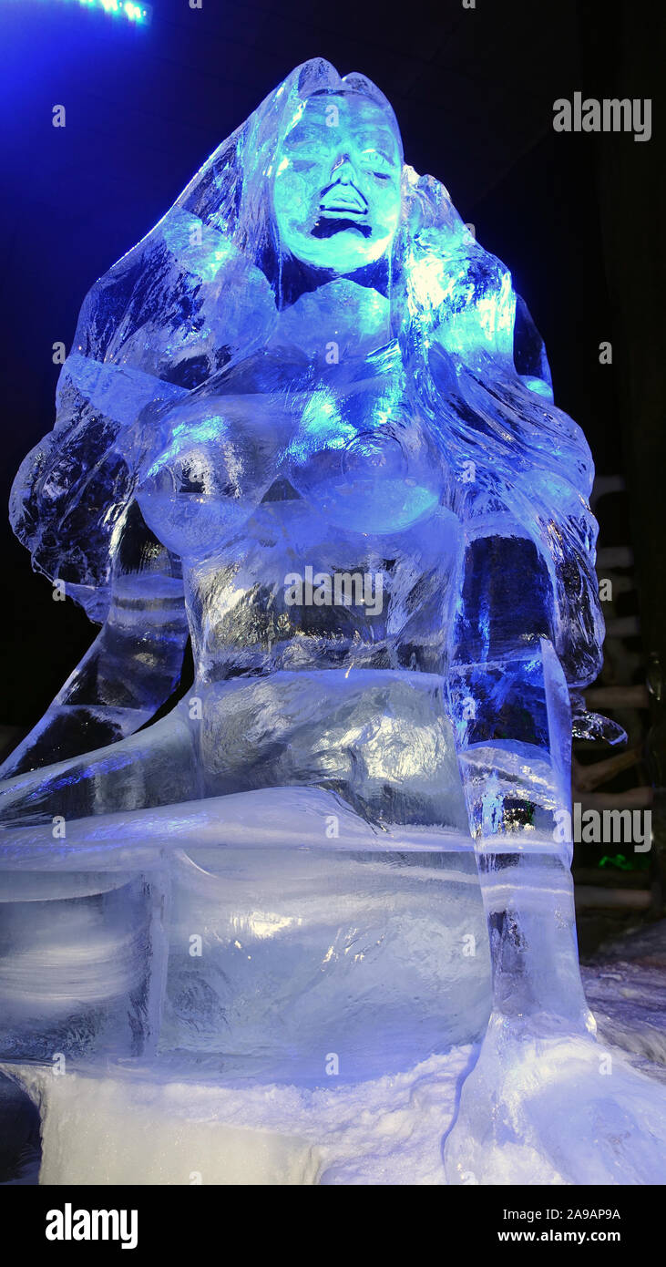 Magic ice lofoten hi-res stock photography and images - Alamy