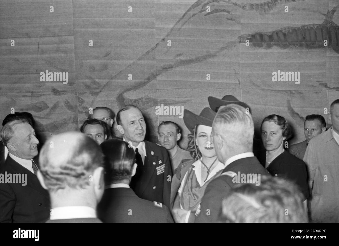 Preparing an opera performance, Germany 1940s Stock Photo - Alamy