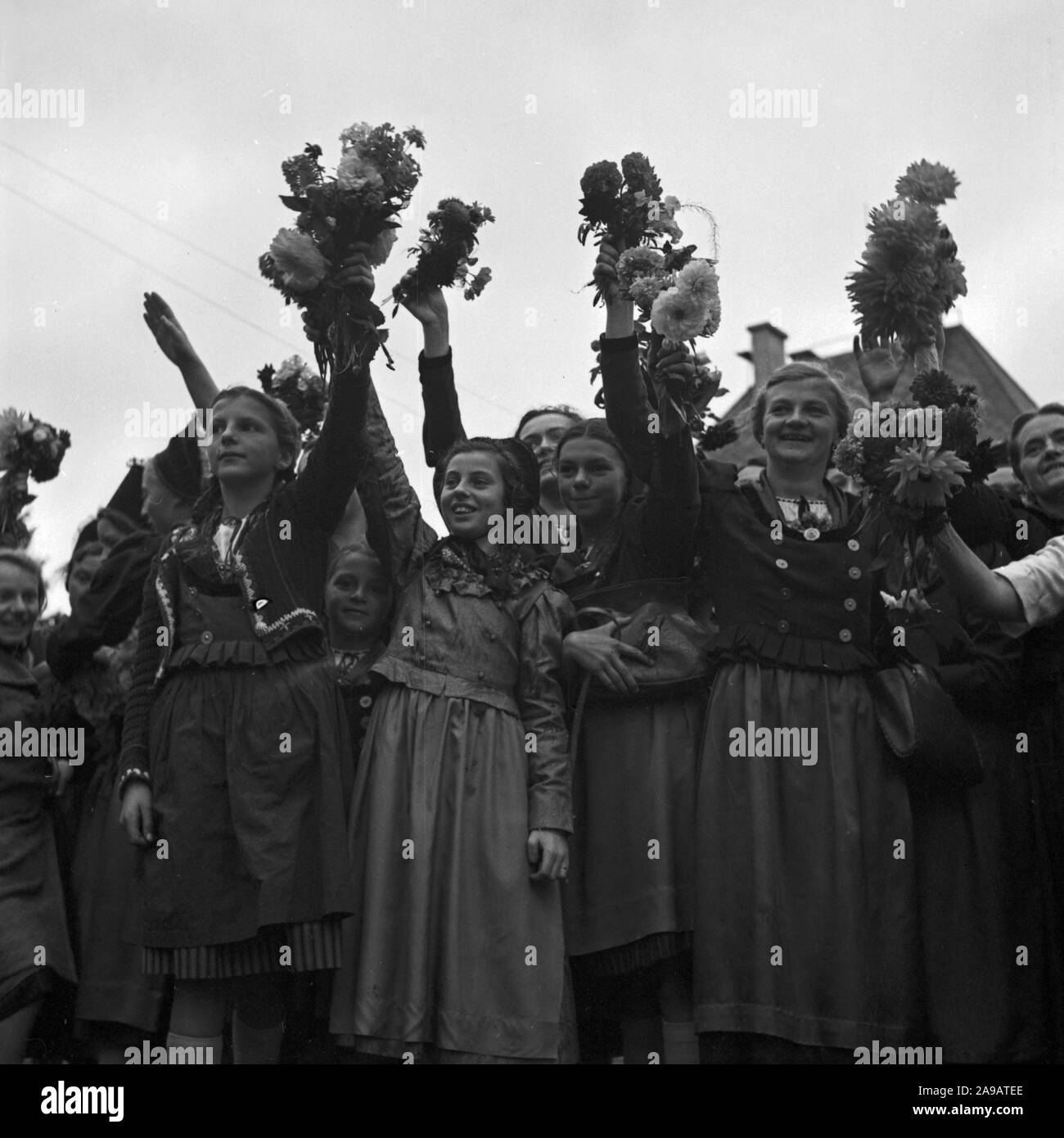 Cheering germans hi-res stock photography and images - Alamy