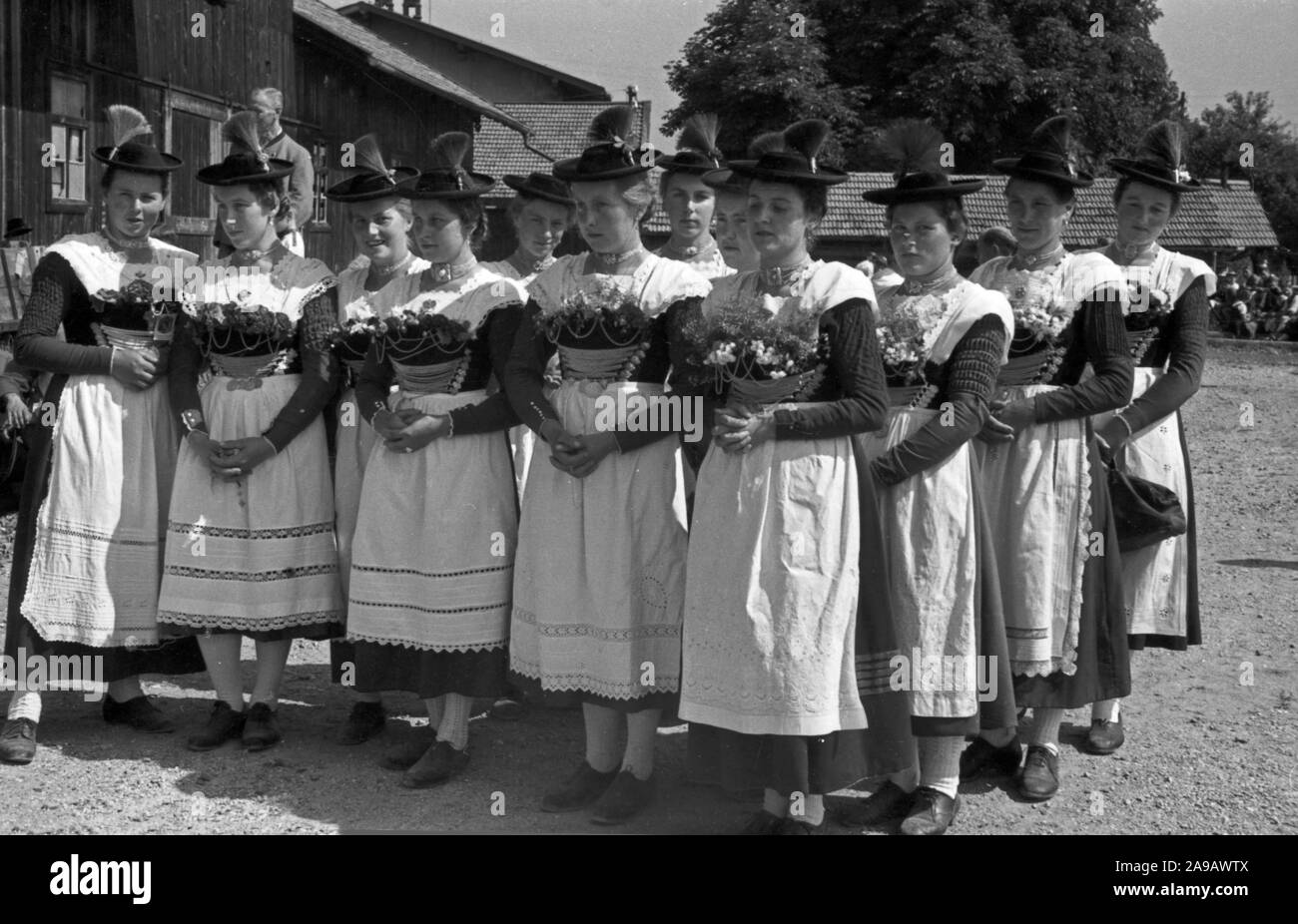 Germany 1940s mountain hi-res stock photography and images - Alamy