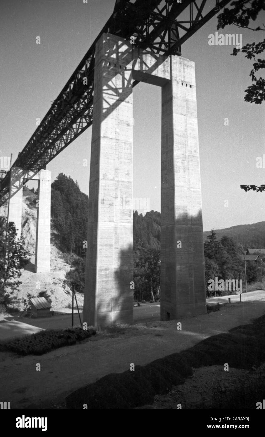 New built after war railway bridge, Germany 1940s Stock Photo - Alamy