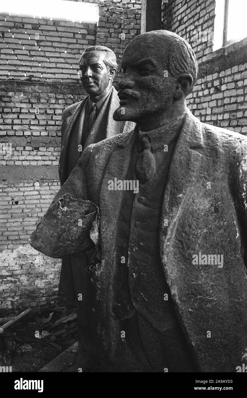 Enver hoxha hi-res stock photography and images - Alamy