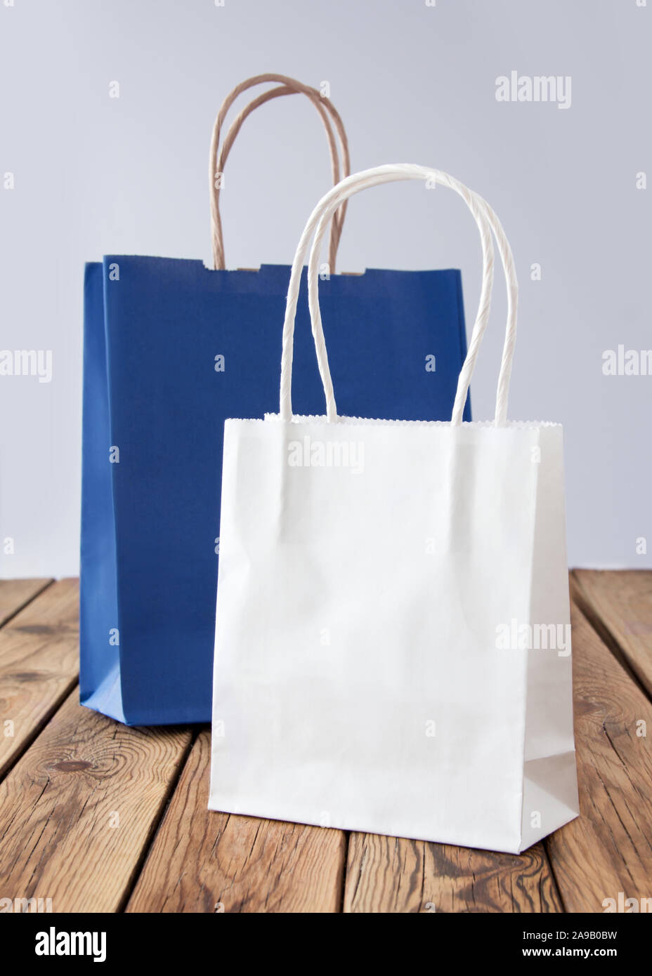 Two paper shopping bags Stock Photo - Alamy