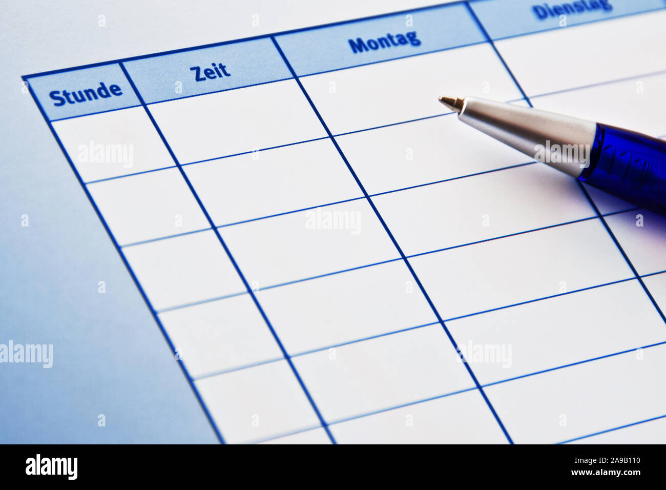 School schedule german hi-res stock photography and images - Alamy