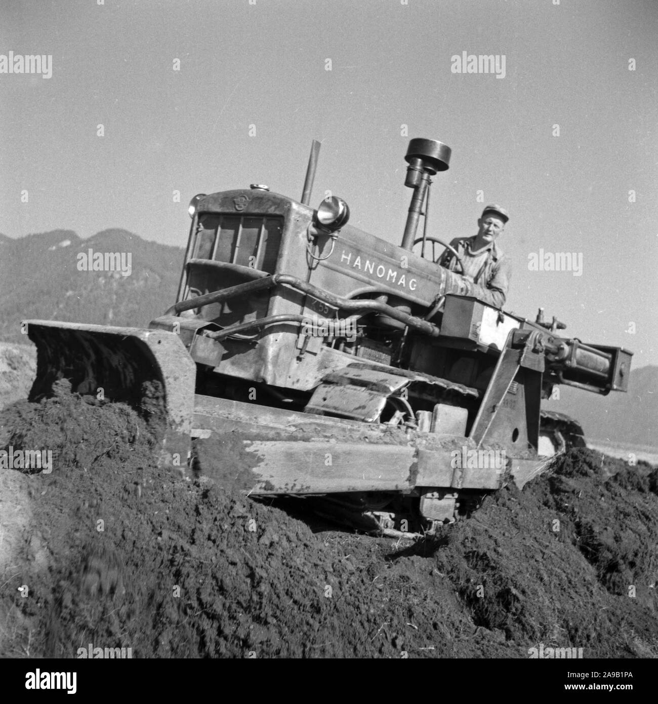 Germany 1950s working hi-res stock photography and images - Alamy