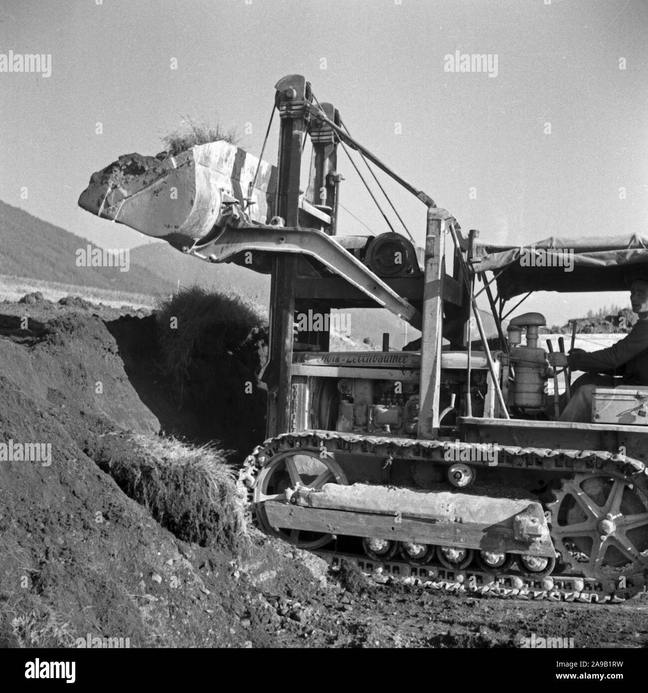 Germany 1950s working hi-res stock photography and images - Alamy