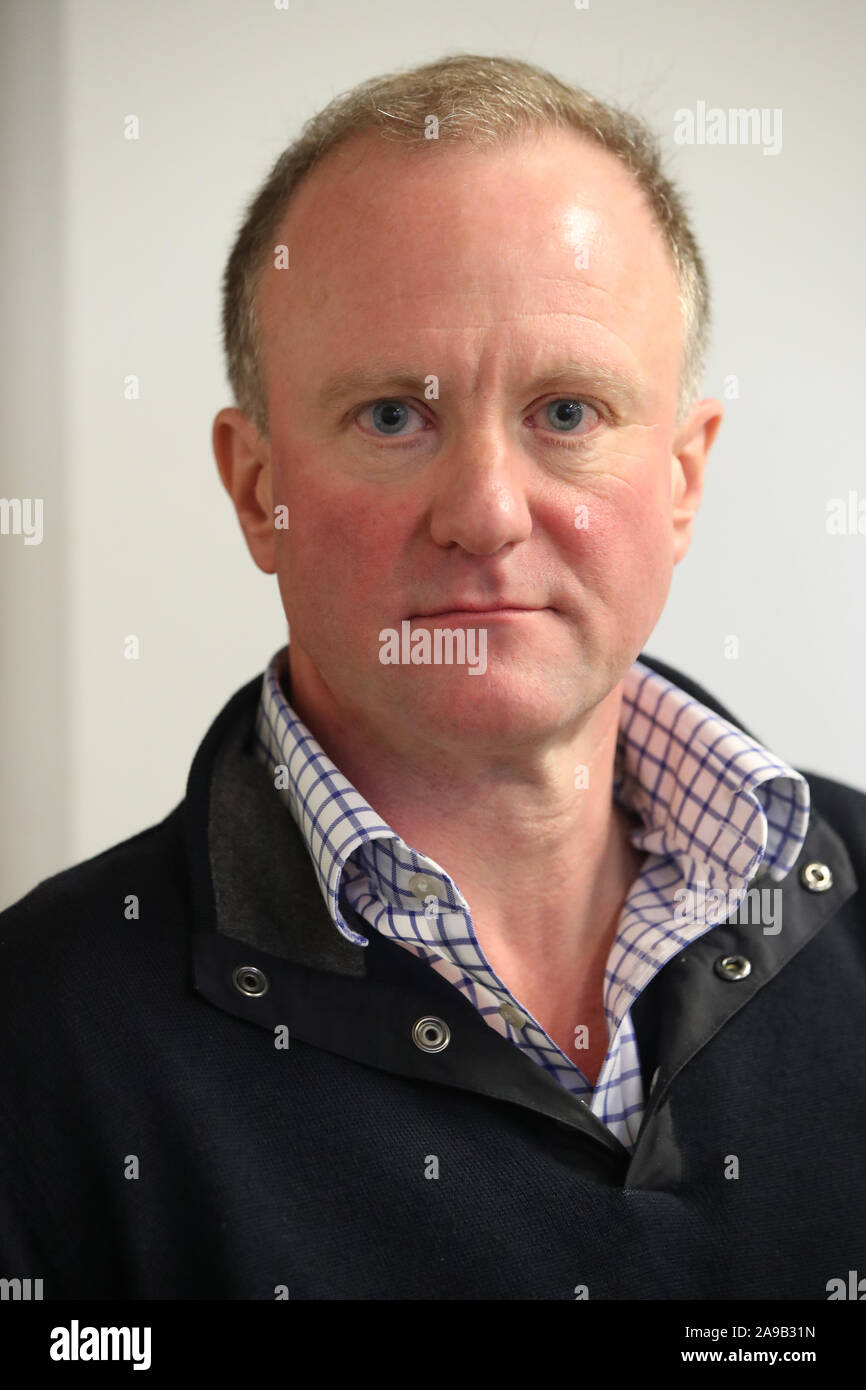 Christopher Barker's Instagram, Twitter & Facebook on IDCrawl