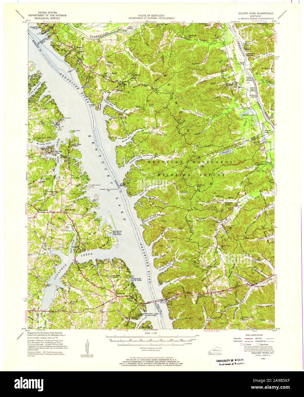 Golden pond kentucky hi-res stock photography and images - Alamy