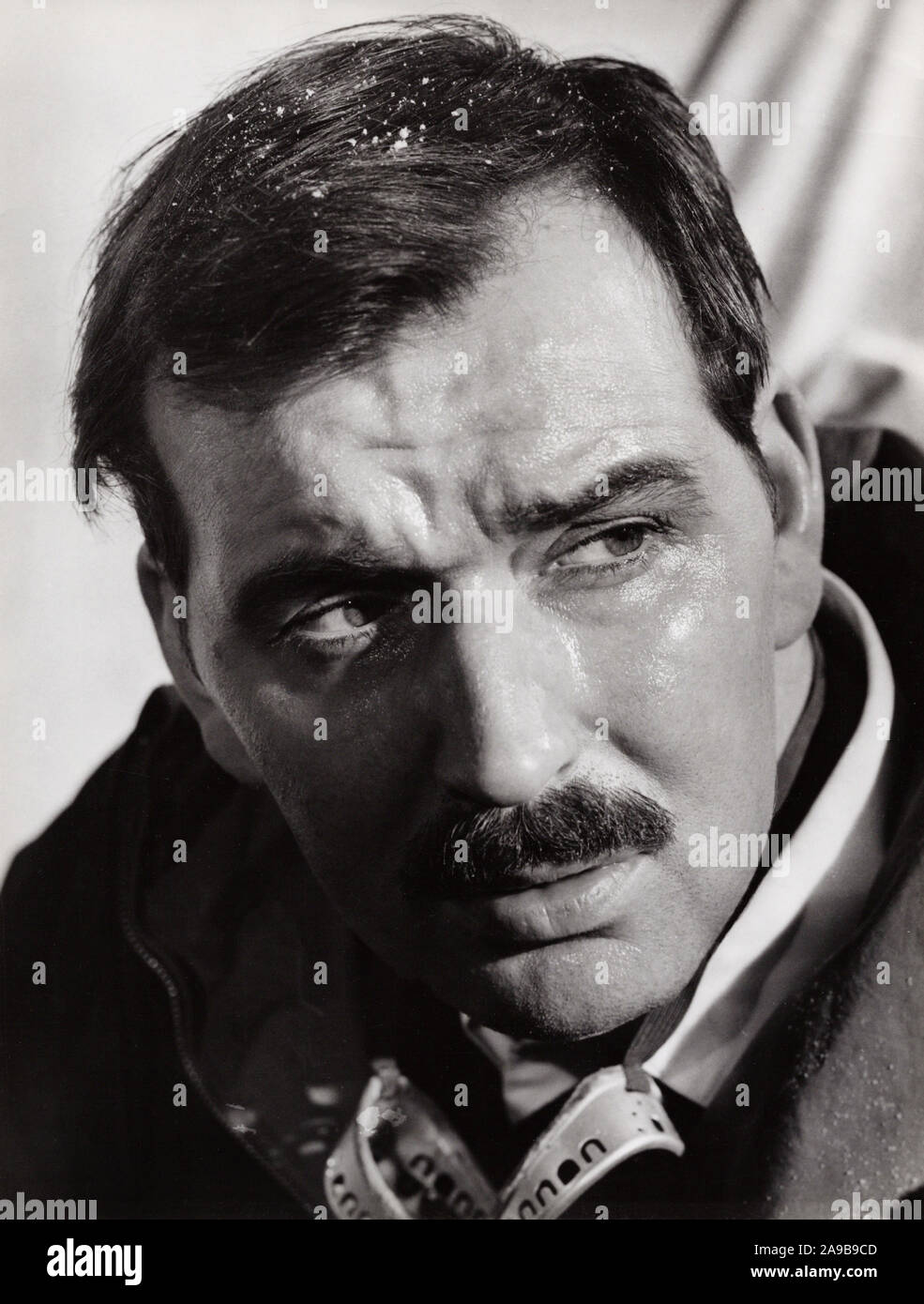 Bernhard Wicki, Schweizer Schauspieler und Regisseur, Deutschland Ende ...