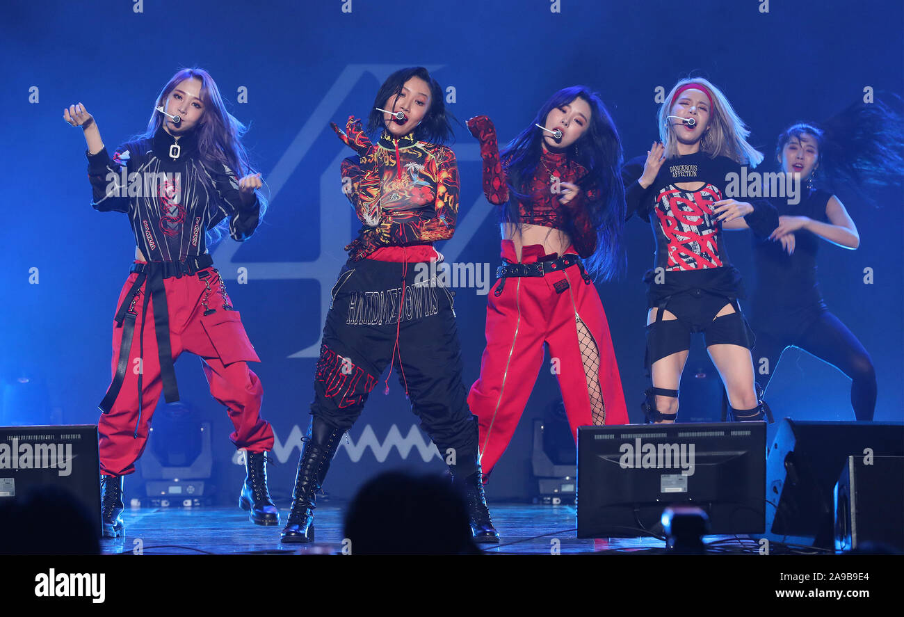 14th Nov, 2019. S. Korean girl group Mamamoo South Korean girl group ...