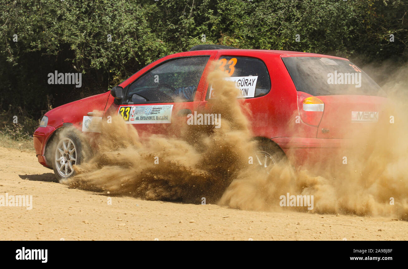 Fiat palio hi-res stock photography and images - Alamy