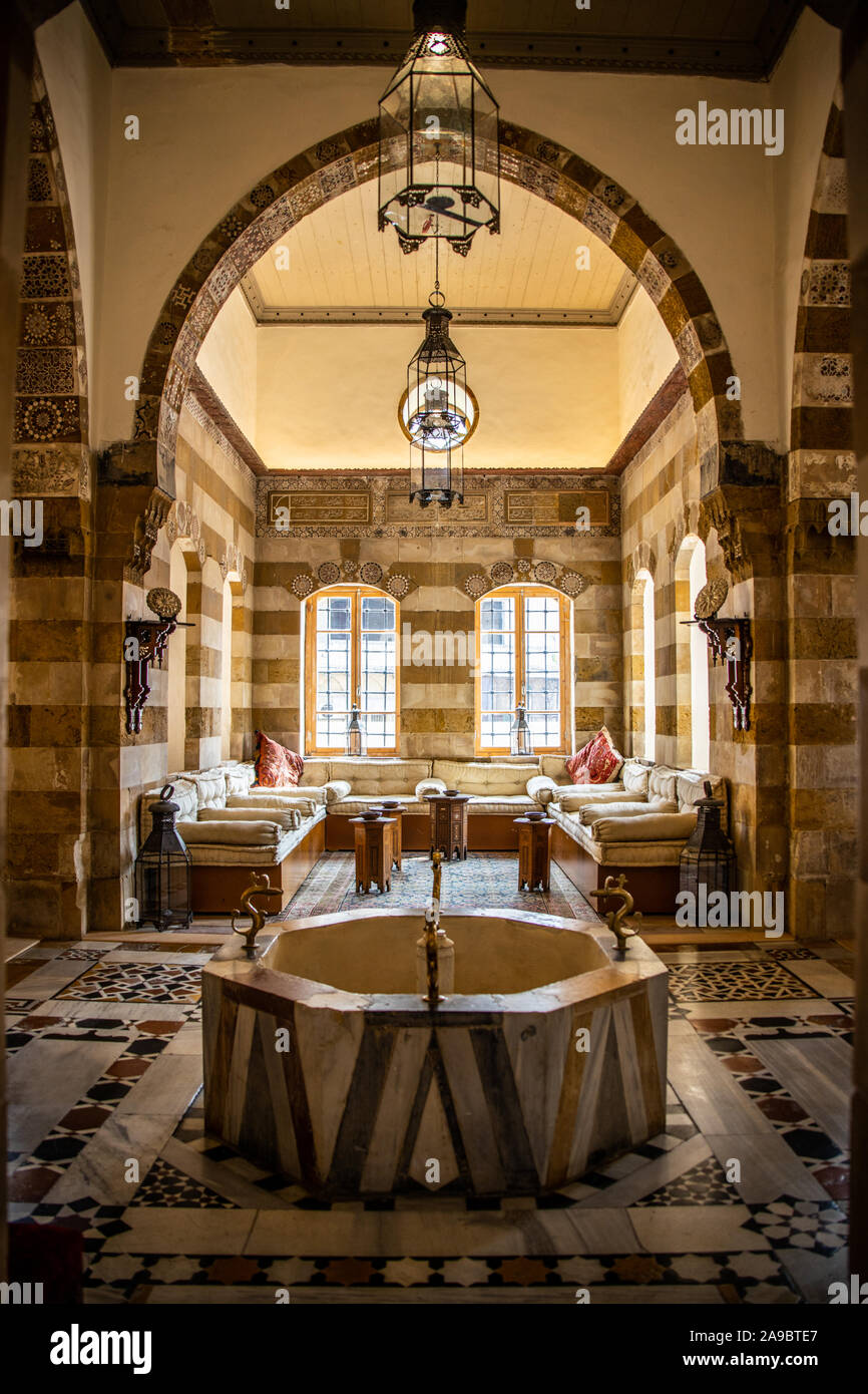 Tourism palace hi-res stock photography and images - Alamy