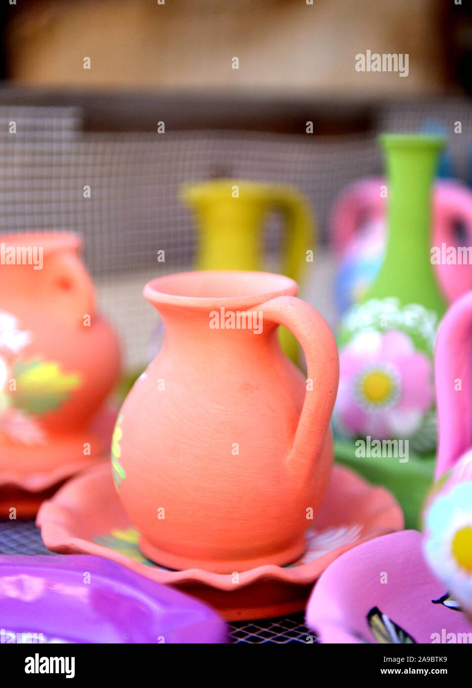 handmade pottery vessel on a market in macedonia Stock Photo - Alamy