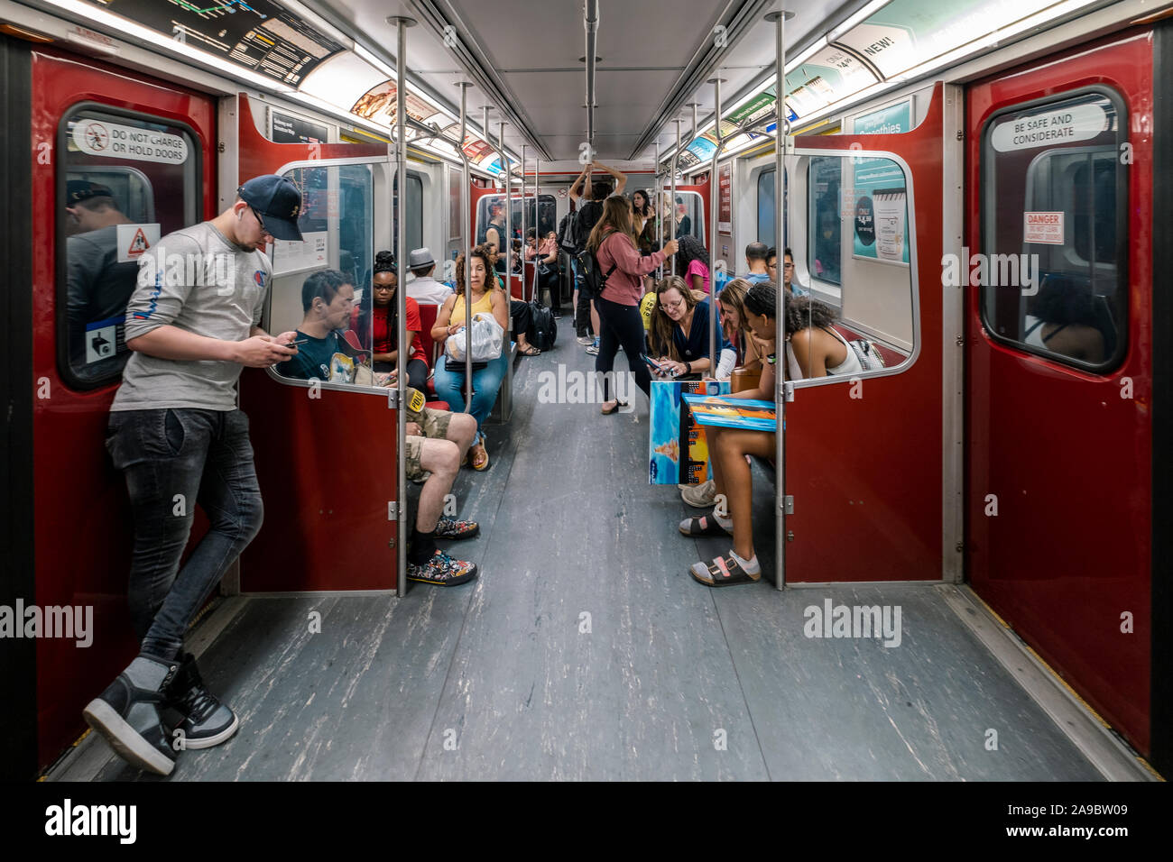 Underground city toronto hi-res stock photography and images - Alamy